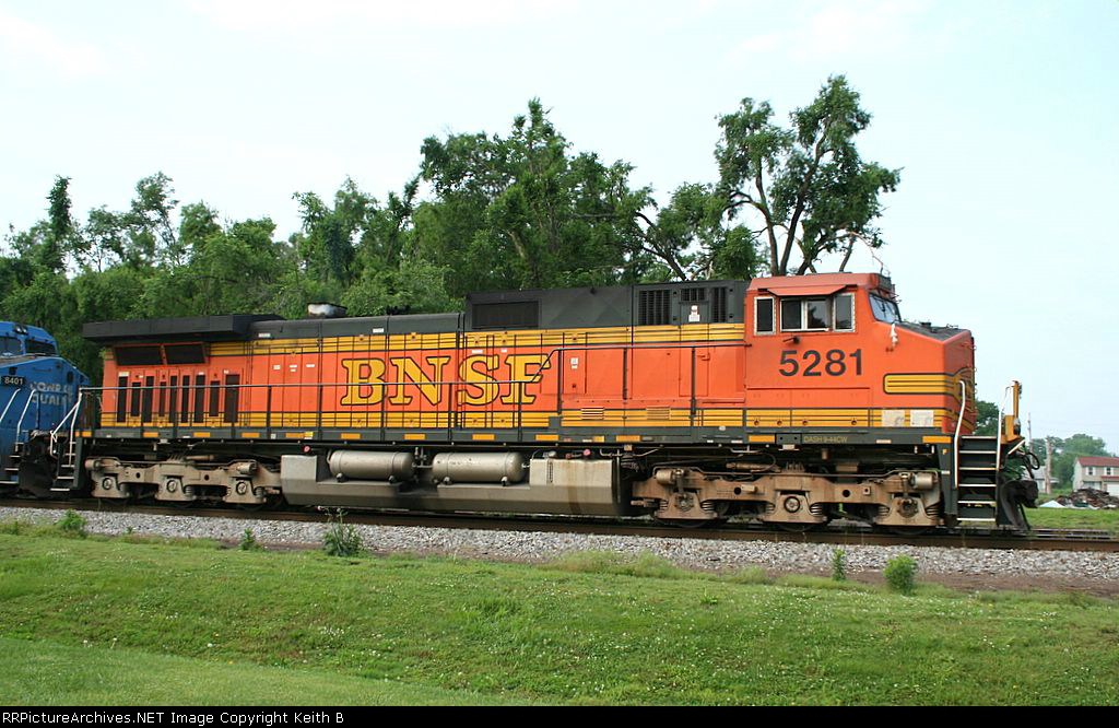BNSF 5281